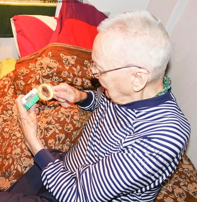 Kuva: Vanhus ja lääkkeet - vanhus vanhuus lääke lääkehoito ...