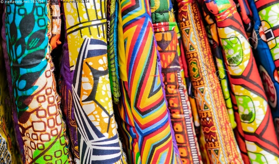 Kuva: Afrikkalaiset kankaat - batiikki batiikkikangas kangas kankaat ...