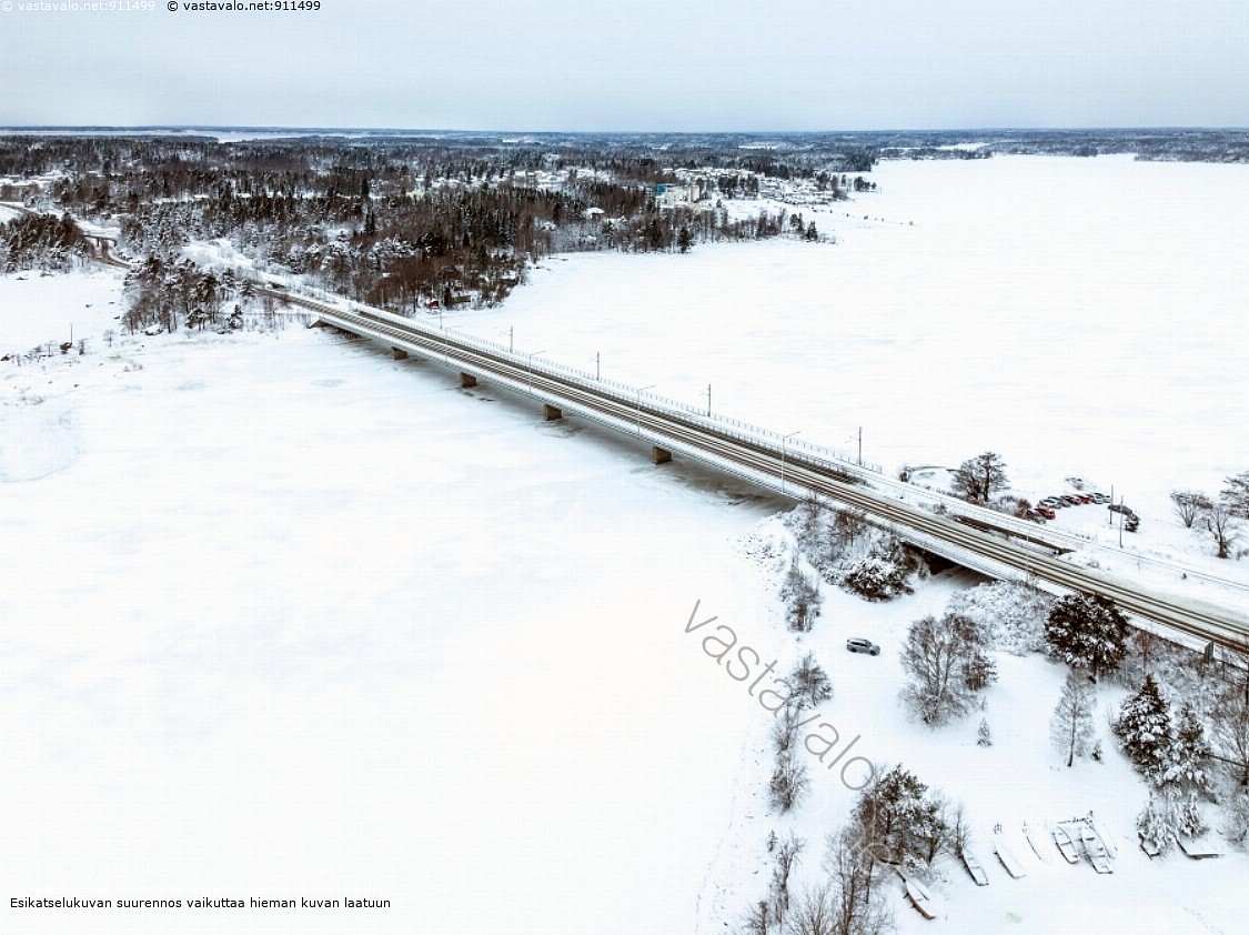 Kuva: Mussalon silta - Kotka tie junarata Hirssaari Norssaari Itämeri ...