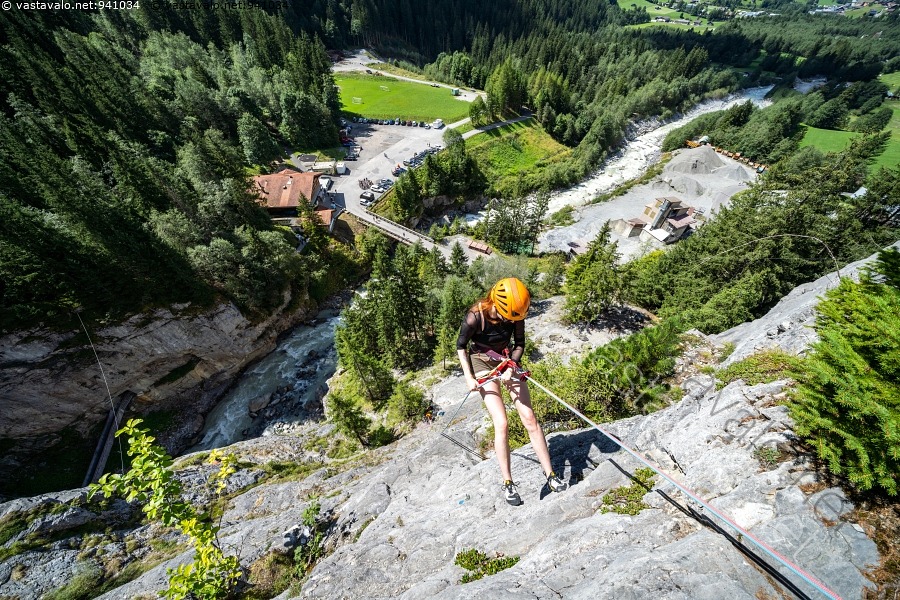 Kuva: Grindelwaldissa kalliokiipeilemässä - Grindelwald Sveitsi ...
