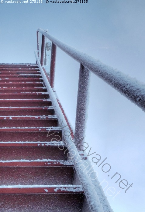 Kuva: Portaat - Raput portaat metalliset metalli askelma askelmat kaide ...