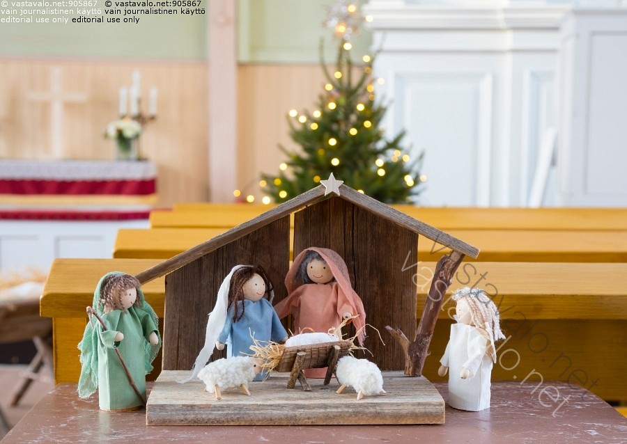 Kuva: Jouluseimi - kirkko uskonto joulu jouluseimi Jeesus Kristus Maria ...