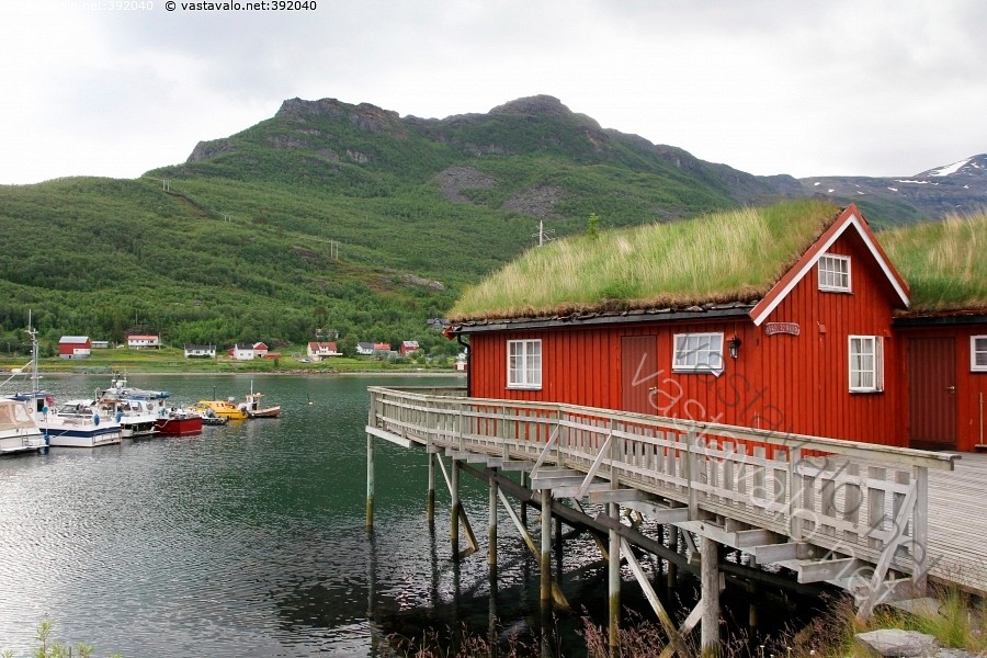 Kuva: Täällä kelpaisi yöpyä - Norja Pohjois-Norja Lyngen Løkvollen ...