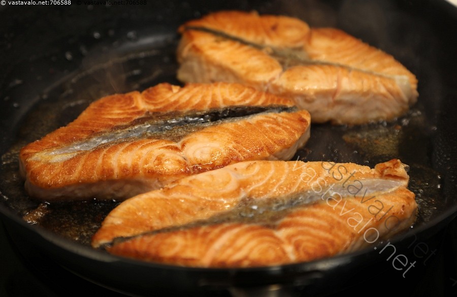 Kuva: Kypsät lohimedaljongit - lohi lohimedaljonki lohimedaljongit ...