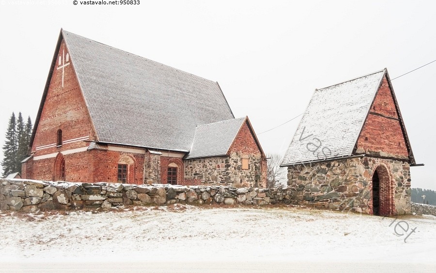 Kuva: Hattulan Pyhän Ristin kirkko - kirkko vanha kivikirkko Hattulan ...