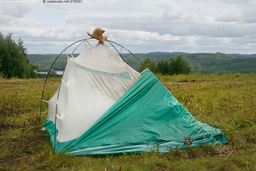 Kuva: Teltta - teltta sisäteltta kaari kaaret tuuletusrako ulkoteltta ...