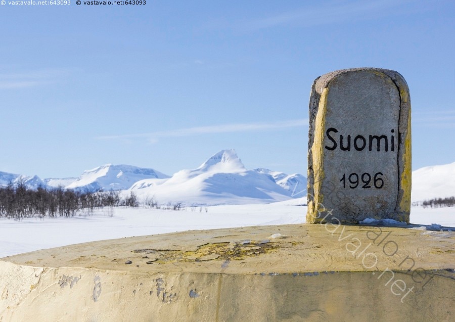 Kuva: Suomi 1926 - kolmen valtakunnan rajapyykki Golddajavri Goldajärvi ...