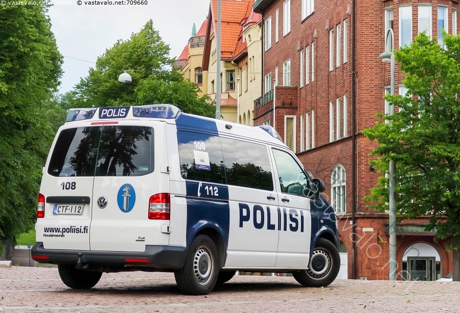 Kuva: Poliisiauto - poliisi polis poliisiauto maija VW Transporter ...