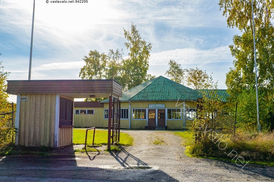 Kuva: Nämpnäsin tanssilava - Nämpnäs paviljong keltainen keltaiset ...