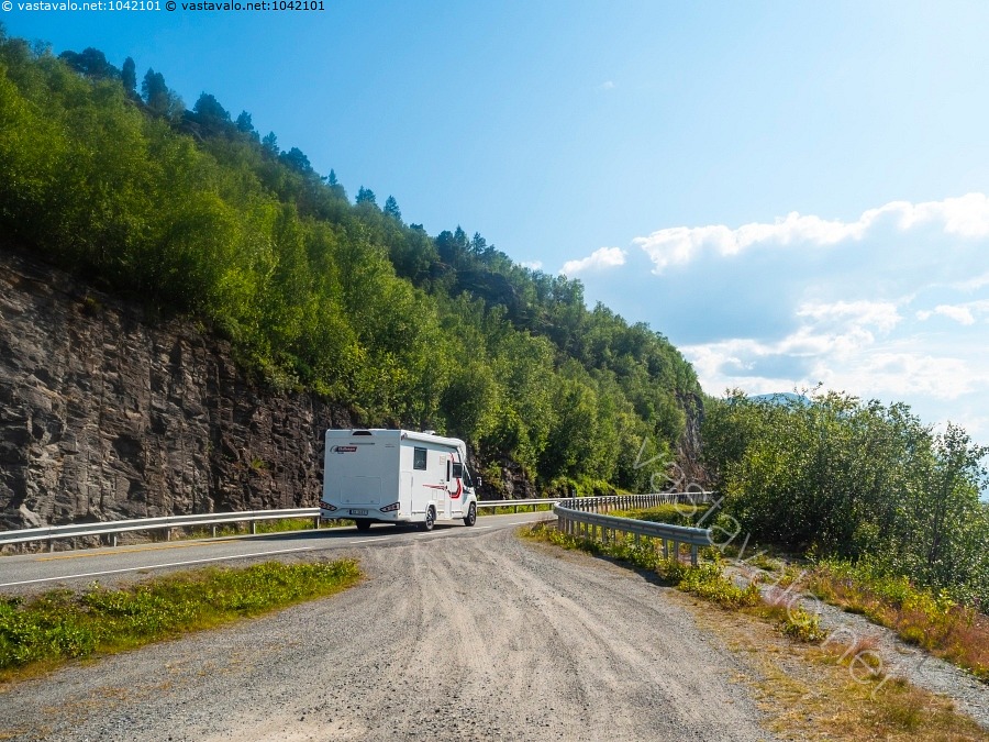 Kuva: Matkailuautolla Norjassa - Caravan Pohjois-Norja Pohjoiskalotti ...