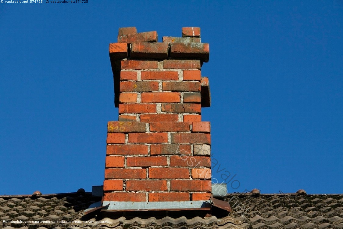 Kuva: Vanha savupiippu - vanha savupiippu piippu muurattu tiili ...