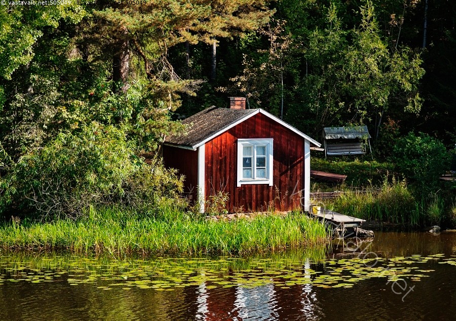 Kuva: Saunamökki rannalla - sauna rantasauna saunamökki mökkisauna ...