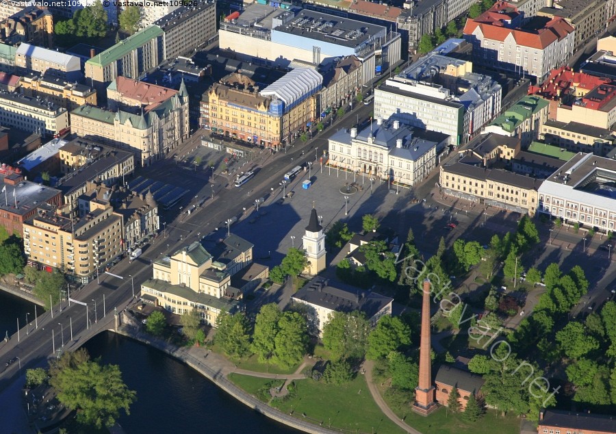 Kuva: Tori Tampereella - Tampere ilmakuva kaupunki Tammerkoski tori ...