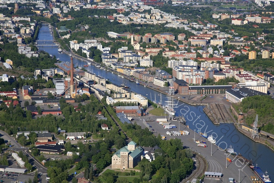 Kuva: Turku 1 - ilmakuva ilmavalokuva jokimaisema kaupunkimaisema Turku ...