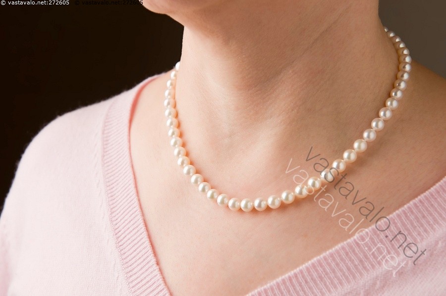 Kuva: Helminauha - helmi helminauha helmet aidot aito helmiäinen hohto ...