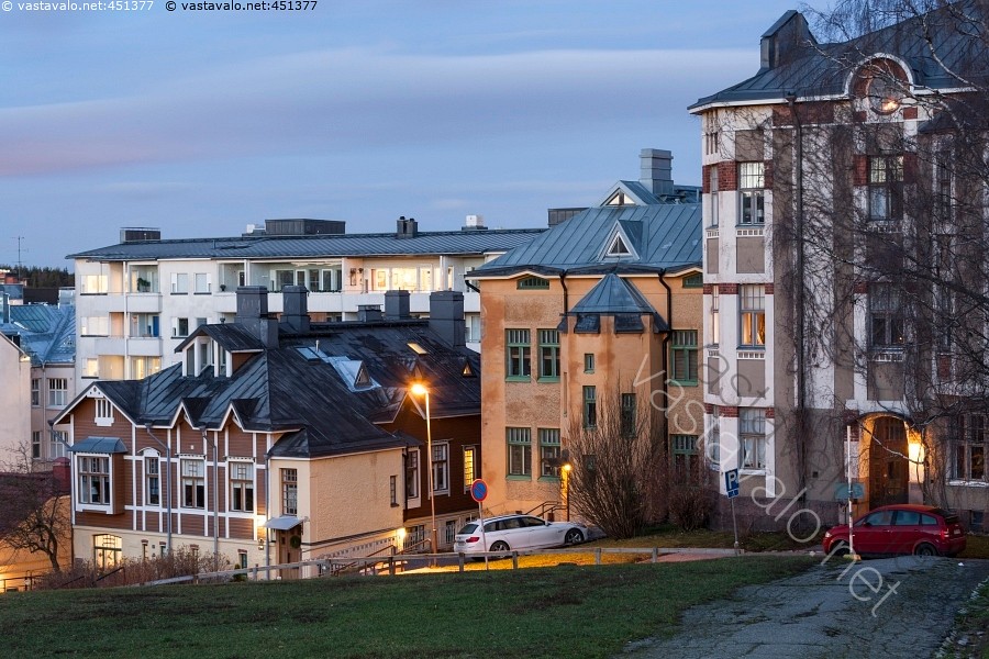 Kuva: Puolalanmäen rakennuksia - kerrostalo vanha arkkitehtuuri Turku ...