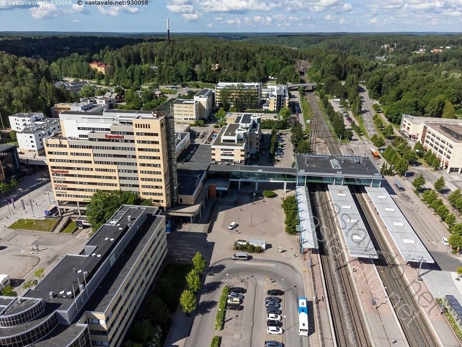 Kuva: Espoon keskusta - dronekuva ilmakuva ilmavalokuva Espoontori ...