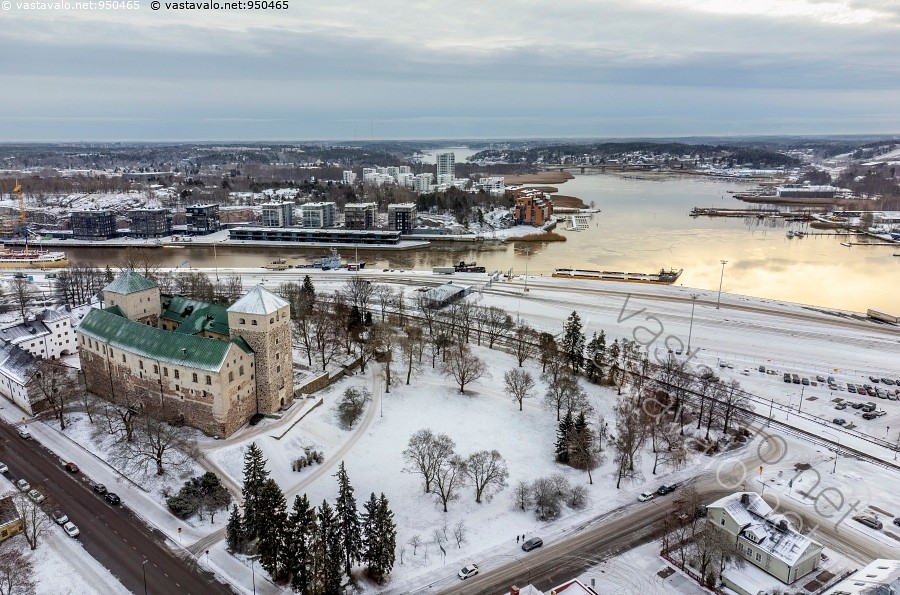 Kuva: Turun linna talvella - Turun linna historiallinen rakennus nähtävyys museo kaupunki satama ...