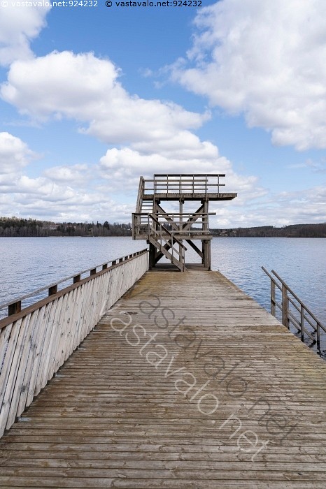 Kuva: Hyppytorni - hyppytorni uimahyppytorni laituri portaat rappuset ...