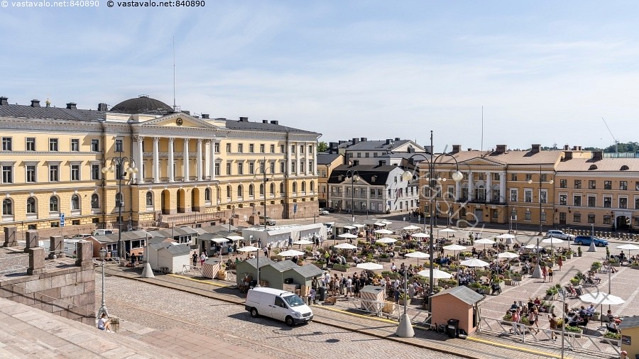 Kuva: Helsinki 2020 - Senaatintori terassi kesäterassi ravintola ...