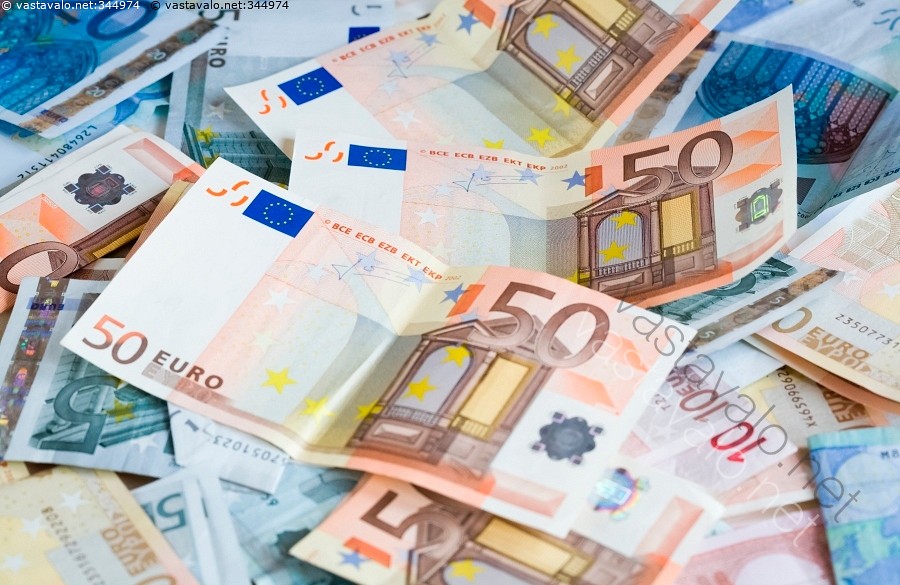 Kuva: Viiskymppisiä - euro seteli raha paperiraha hologrammi heijastus ...