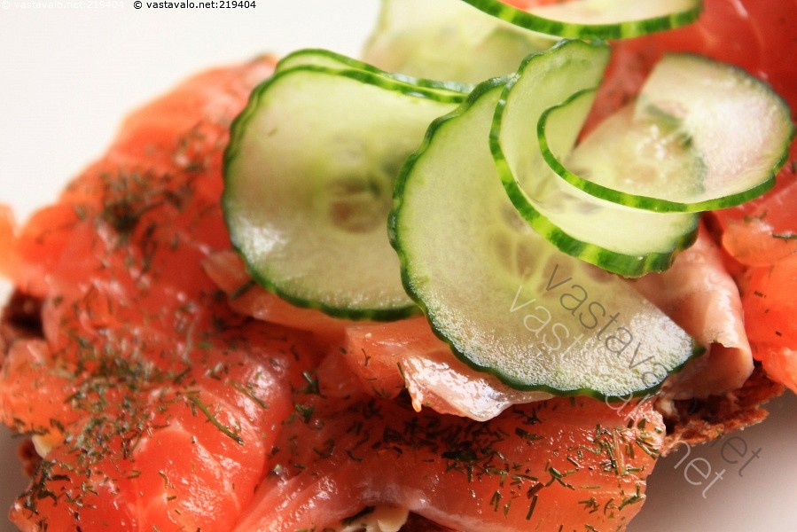 Kuva: Lohivoileipä - graavilohivoileipä graavilohi graavattu suolattu ...