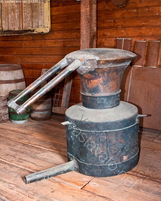 Kuva: Pontikkapannu - pontikkapannu viina tislaus väkijuoma kieltolaki ...