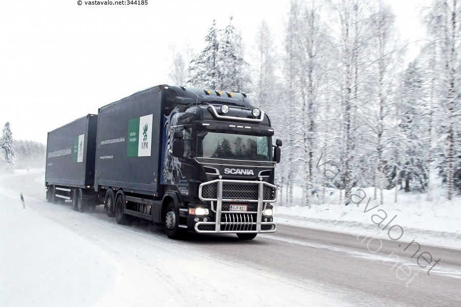 Kuva: Musta Scania - rekka täysperä Scania musta raskaskalusto rahti ...