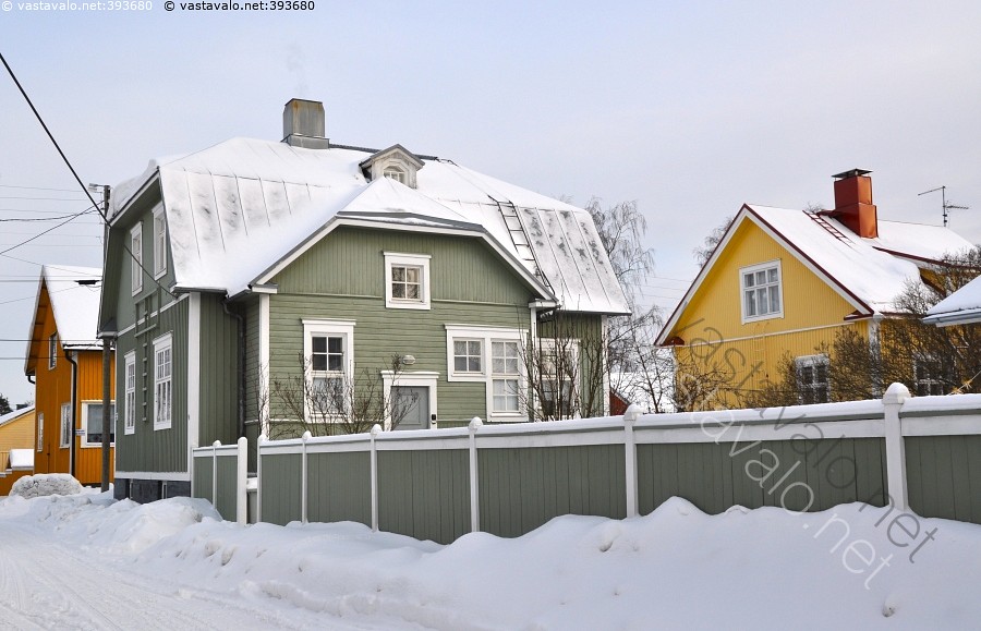 Kuva: Skatan värikkäitä taloja - Skata puutalo talvi puutaloalue ...