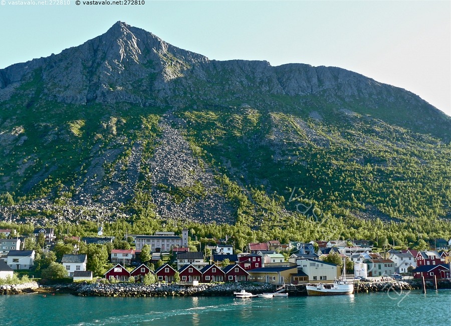 Kuva: Pohjois-Norjan maisemia - Lofootit Pohjois-Norja vuori vuoristo ...