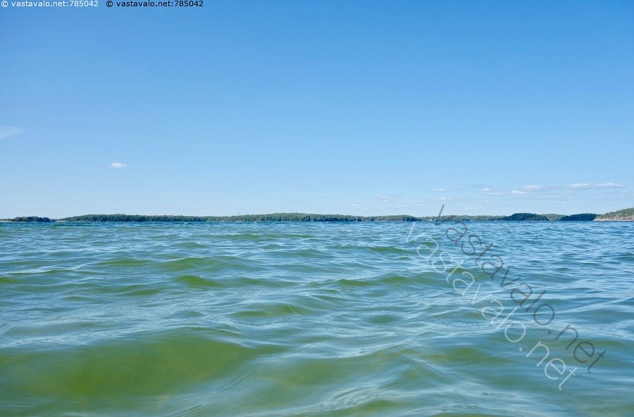 Kuva: Kesä ja meri - meri laineet aallot saari saaristo maisema kesä ...