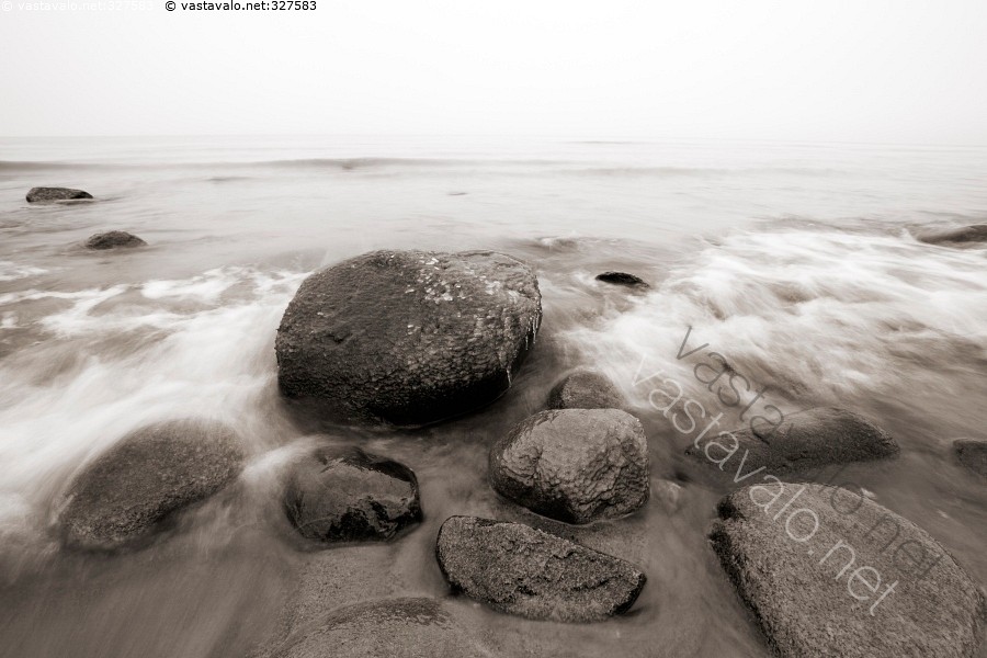 Kuva: Meri - meri aalto laine murtua murtuu kivi kivikko Perämeri ...