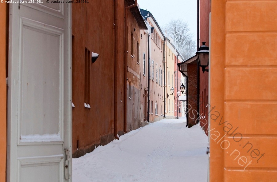 Kuva: Kuja - historiallinen Turku talvi Vanha suurtori keskiaikainen ...