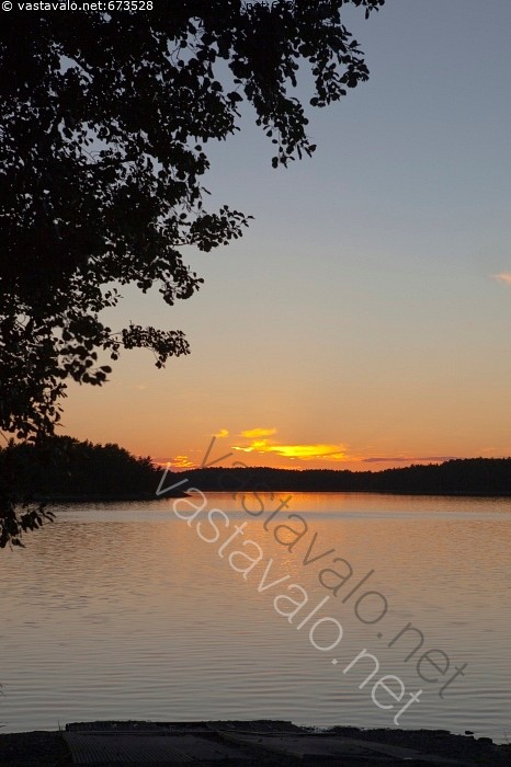 Kuva: Aurinko on laskenut - Norrskata Havträsk auringonlasku iltarusko ...
