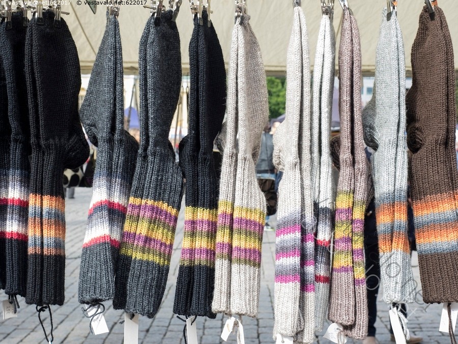 Kuva: Villasukkia markkinoilla - markkinat tuotteet myynti kauppa ...