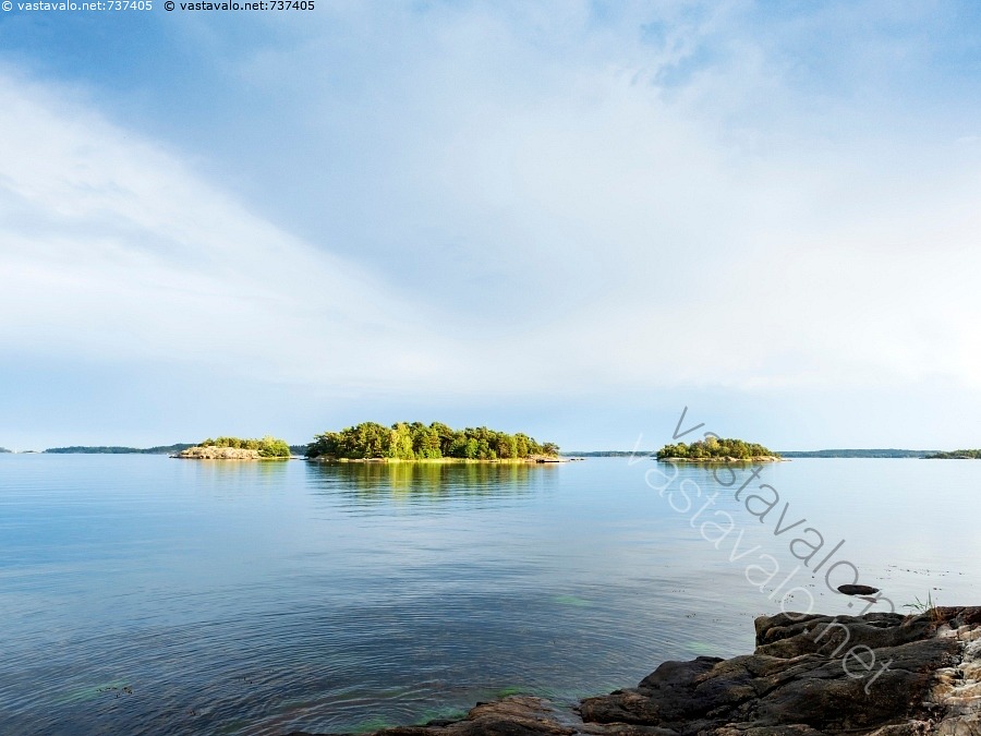 Kuva: Tyyni meri - saaristo maisema saaristomaisema kesä kesämaisema ...