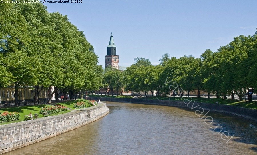 Kuva: Kesäinen Turku - Turun tuomiokirkko kesä historiallinen Turku ...