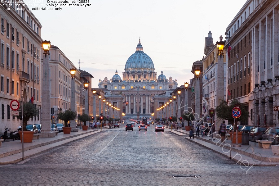 Kuva: Vatikaanin Pietarinkirkko - Basilica di San Pietro Italia ...