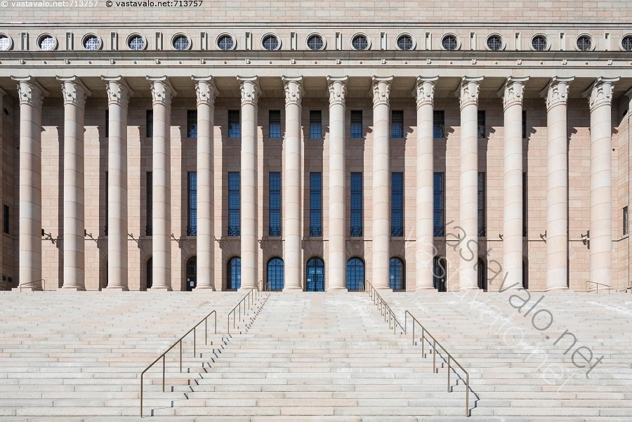 Kuva: Eduskuntatalo - Arkadianmäki Eduskuntatalo Helsinki arkkitehtuuri ...