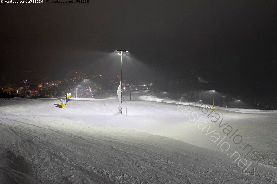 Kuva: Levin eturinteitä illalla - Lappi Levi rinne Levitunturi Sirkka ...