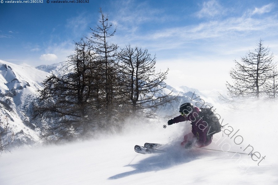 Kuva: Käännös maisemassa - alpit aurinkoinen käännös laskettelu lumi ...