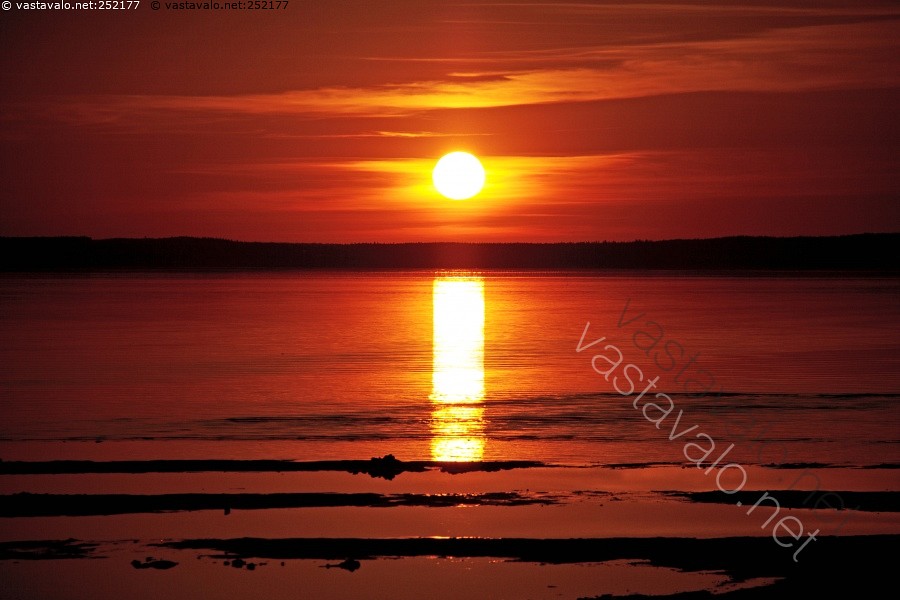 Kuva: Aurinko laskee - auringonlasku aurinko laskee auringon lasku ...