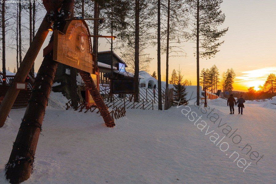 Kuva: Auringonlasku joulumaassa - Joulupukin Pajakylä matkailukohde ...