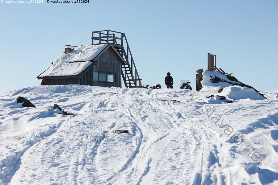 Kuva: tunturin laella - tunturi Otsamo-tunturi Otsamo Inari Lappi ...