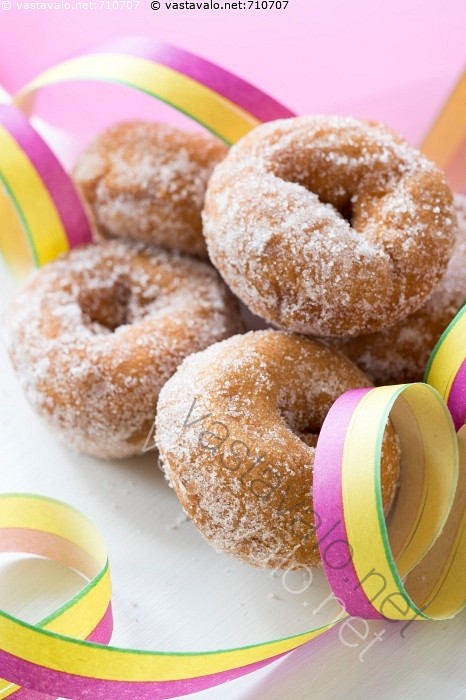 Kuva: Pikkudonitseja - donitsi donitsit pikkudonitsi pikkudonitsit ...