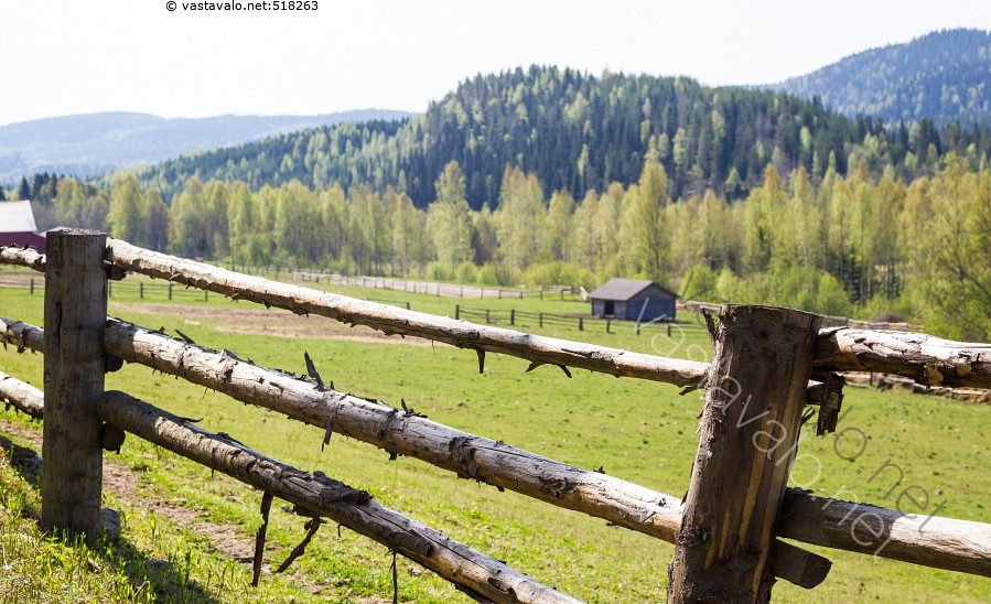 Kuva: Vaara-Karjalaa - Vaara-Karjala Pohjois-Karjala Koli aita aitaus ...