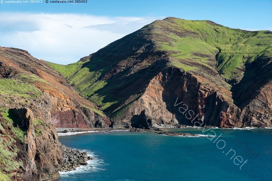 Kuva: Jylhää luontoa Madeiralla - Atlantti Atlantin valtameri meri ...