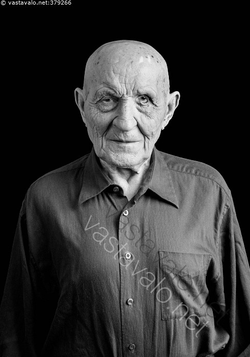 Kuva: Sotaveteraani - sotaveteraani veteraani vanhus seniori vanha mies ...