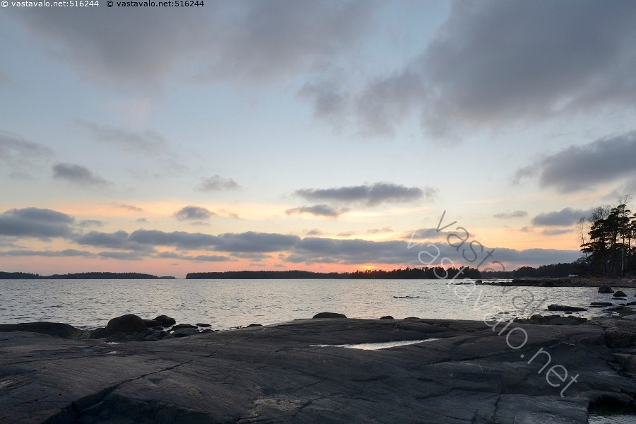 Kuva: Ranta - meri vesi kallio ranta Itämeri luonto kivinen kallioinen ...