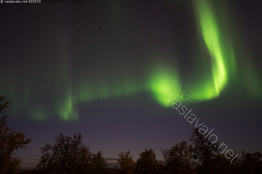 Kuva: Revontulet Kevolla - Aurora borealis revontulet revontuli värikäs ...